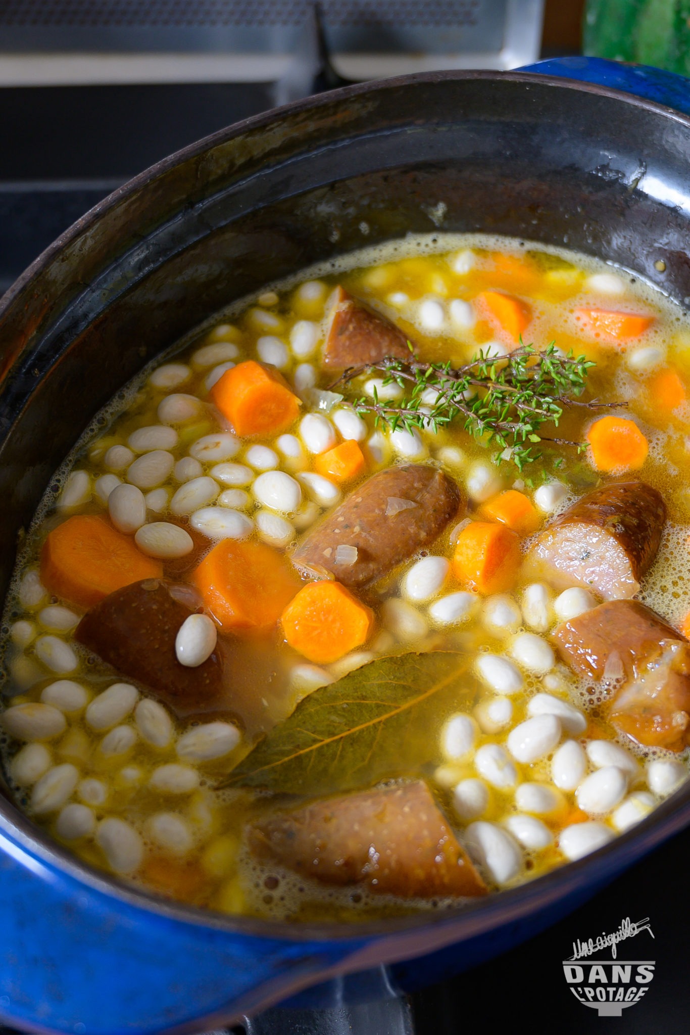 Coco de Paimpol au cidre et saucisses de Molène – Une aiguille dans l ...