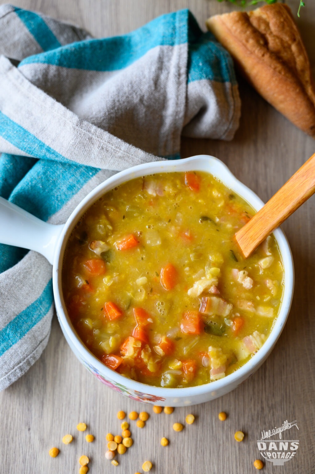 Soupe de pois cassés jaunes – Une aiguille dans l'potage